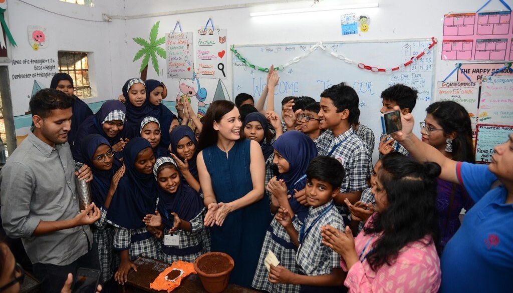 Make you smile: These sweet moments prove why Dia Mirza is a favourite ...